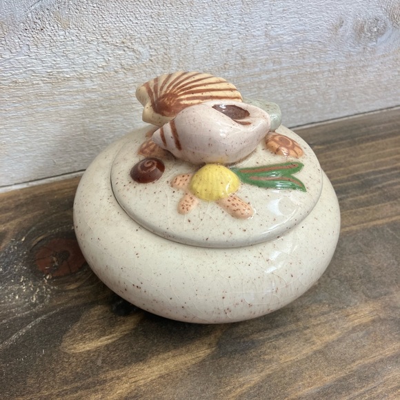 Accents | Seashell Trinket Box Lidded Ceramic Coral And Seagrass | Poshmark